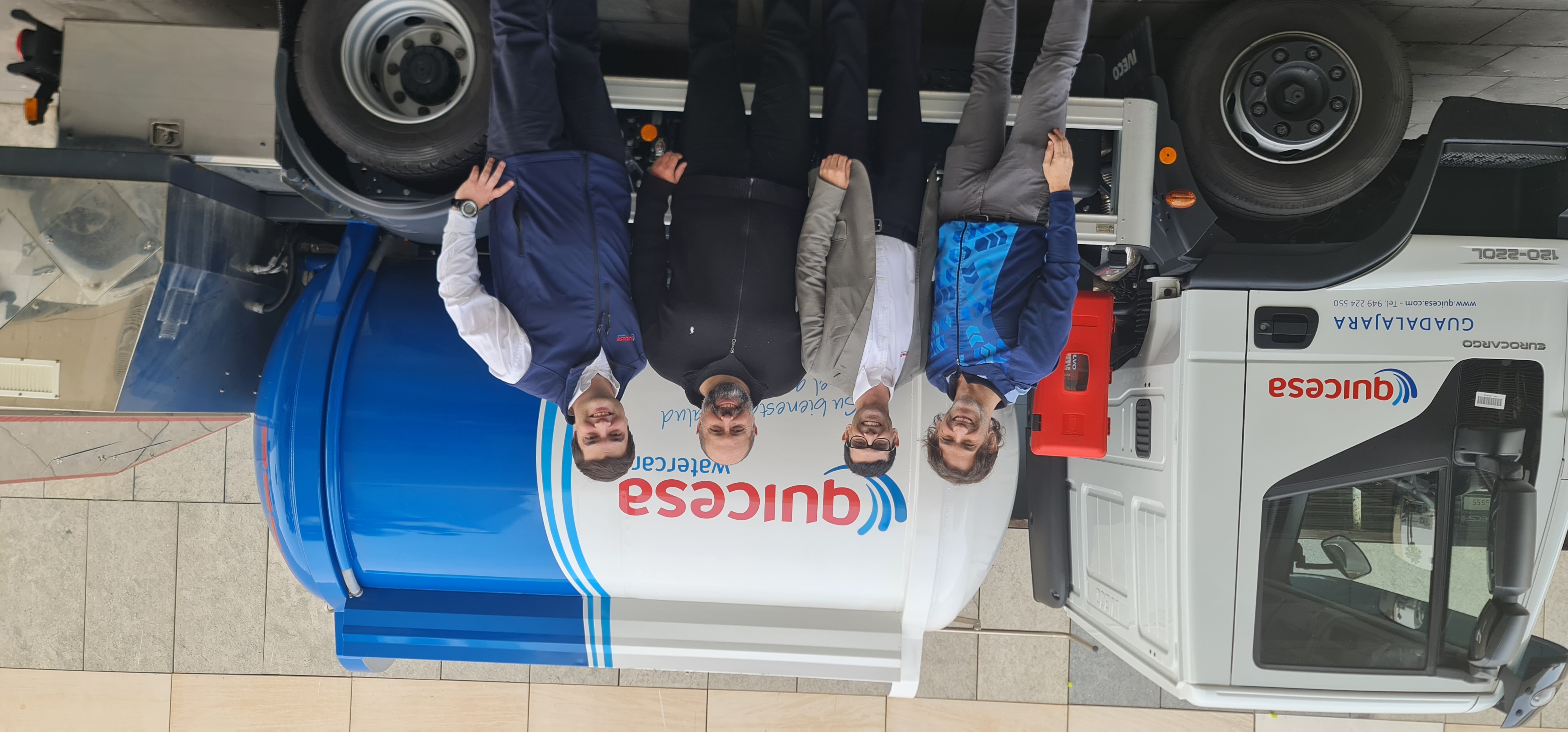 La empresa de servicios integrales para la piscina profesional QUICESA ...